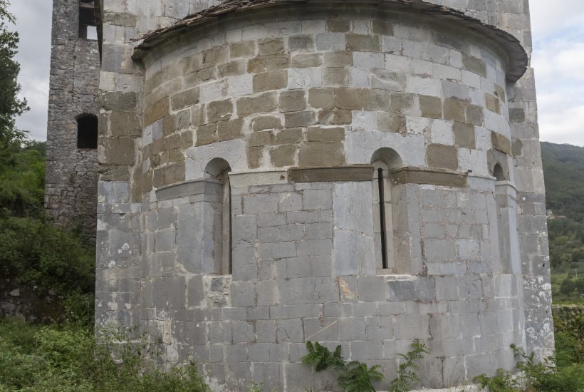 A Castel in Val di Roggio la messa solenne con monsignor Della Nina ...